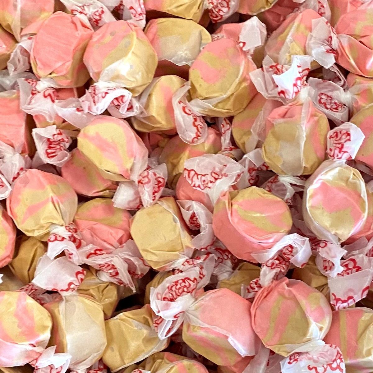 Salt Water Taffy Maple Bacon 100g - Candymail UK